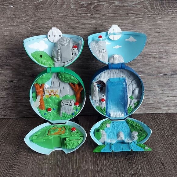 Pokemon | Toys | Pokemon Green Blue Pokeball 209jakks Nintendo Micro ...